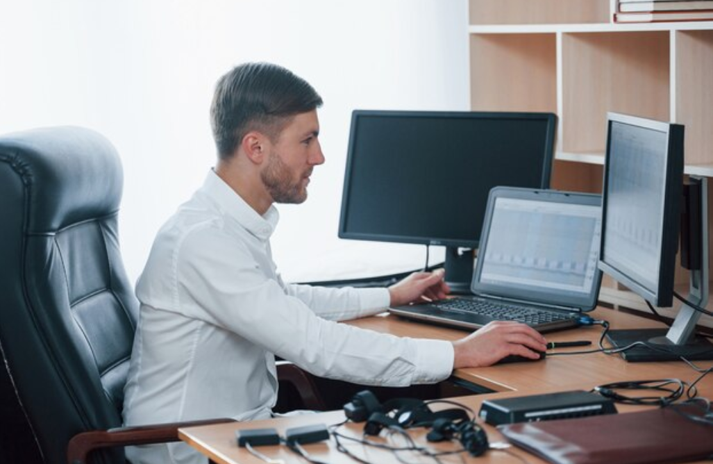 The Ultimate Guide to Business Workstation Computers - CITS Built By ...